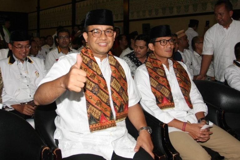 Anies Baswedan Resmi Jadi Gubernur DKI Jakarta - KabarPadang.com